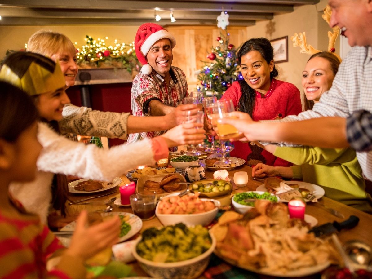 Family Holiday Cookbook - The Christmas Joy